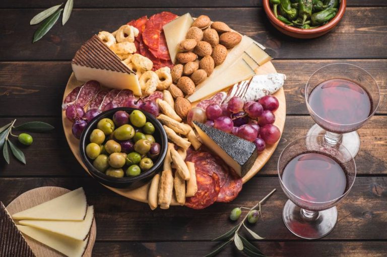 The Spanish Tapas And Wine Pairing Guide – MYDAE